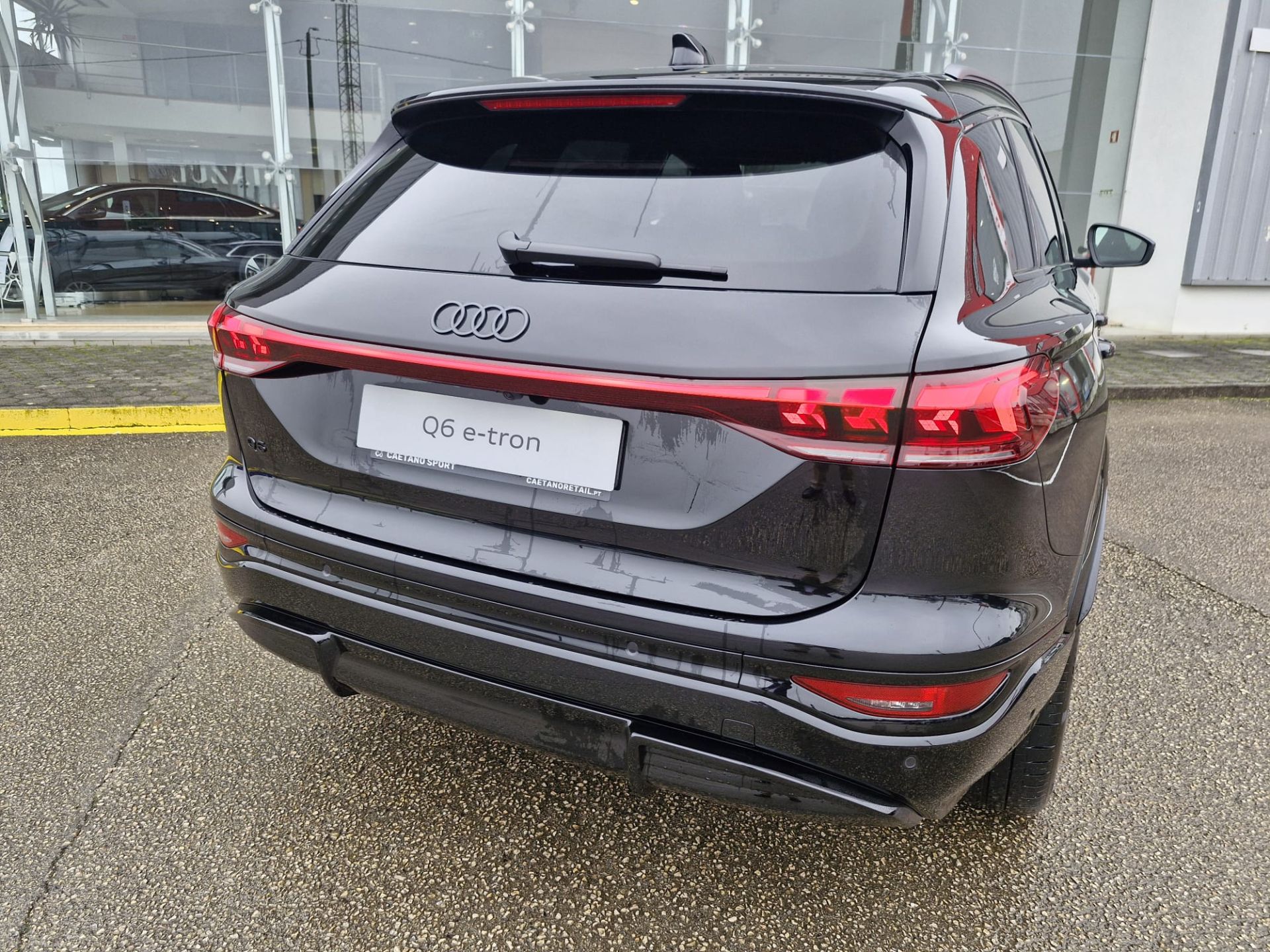 Audi Q6 e-tron